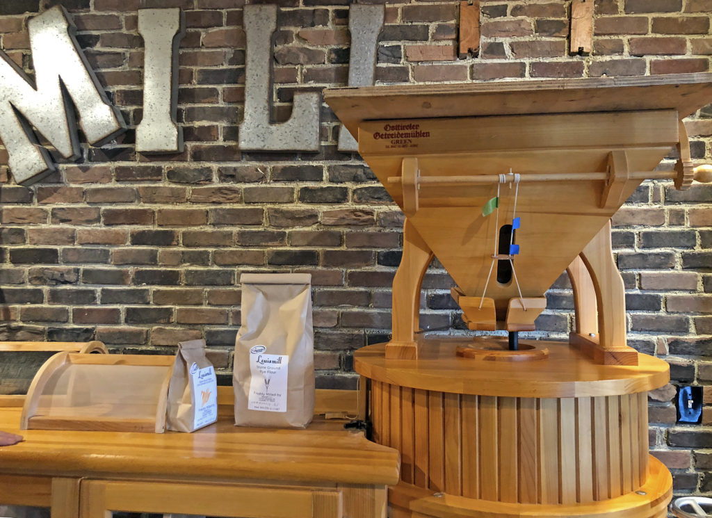 MozzaPi brings bread maker’s art to remarkable pizza ...