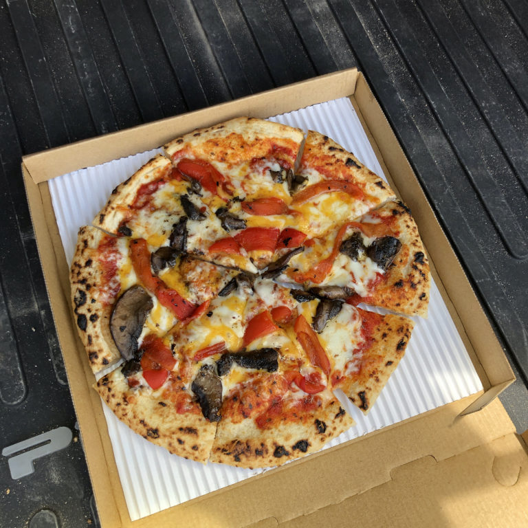 MozzaPi delivers, to your trunk and your taste buds ...