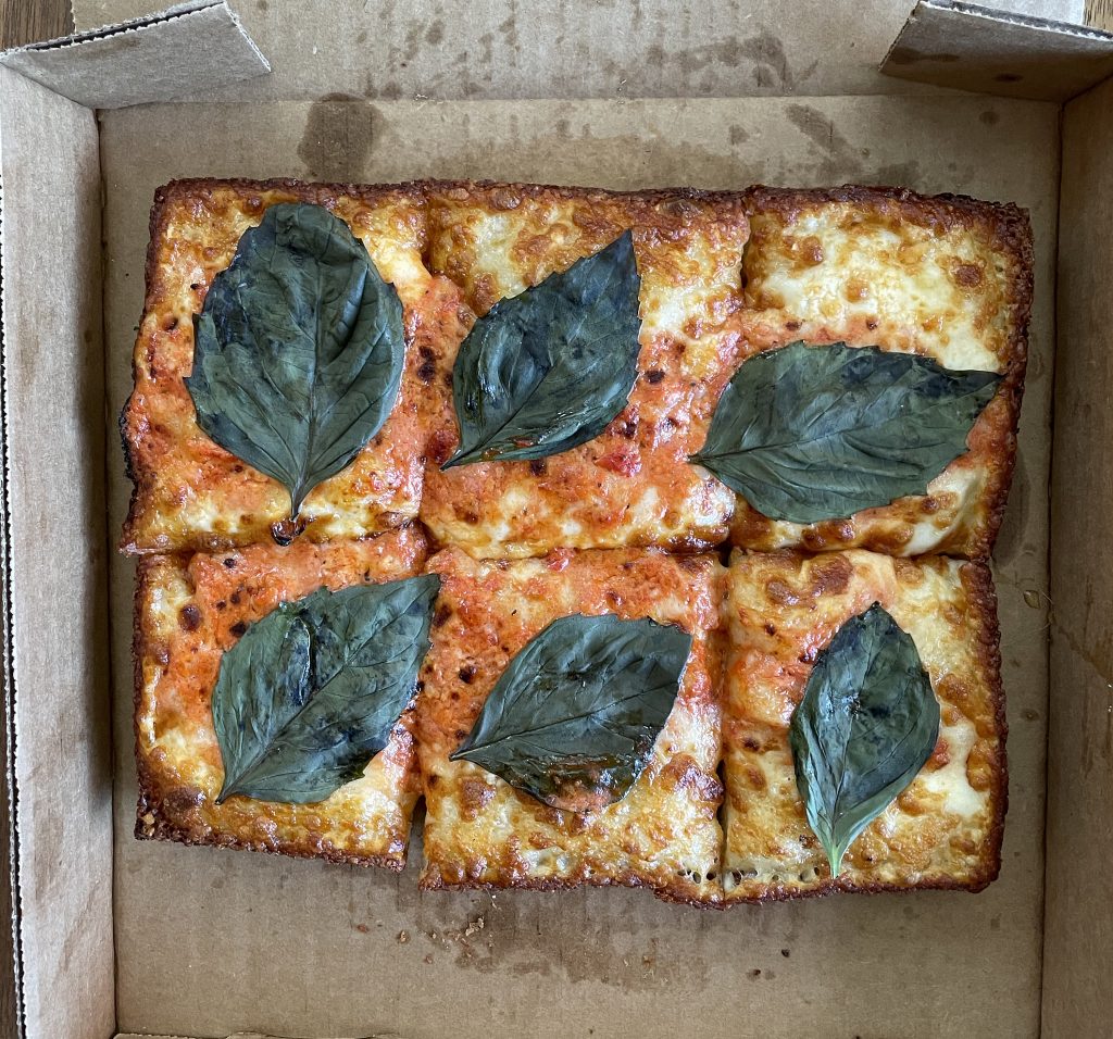 Emmy Squared brings Detroit pizza from Brooklyn | LouisvilleHotBytes.com